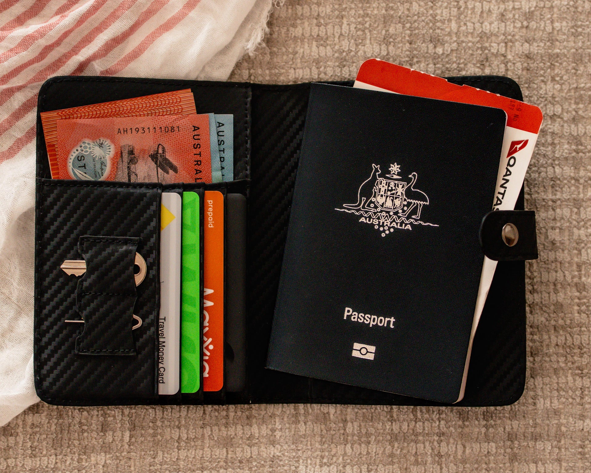 Introducing the HS Kompact Wallet